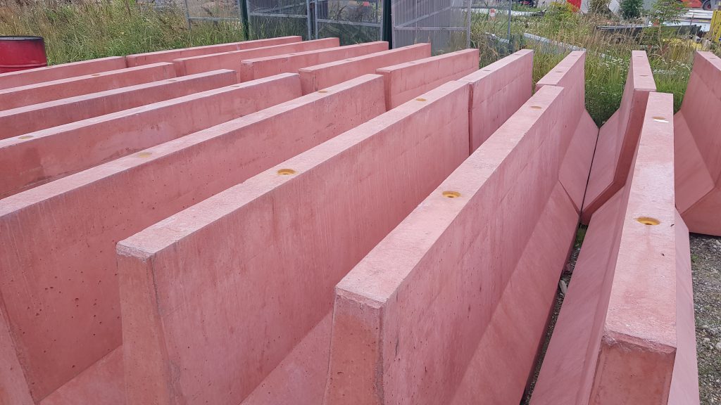 Betoon teetõke - Warren Safety